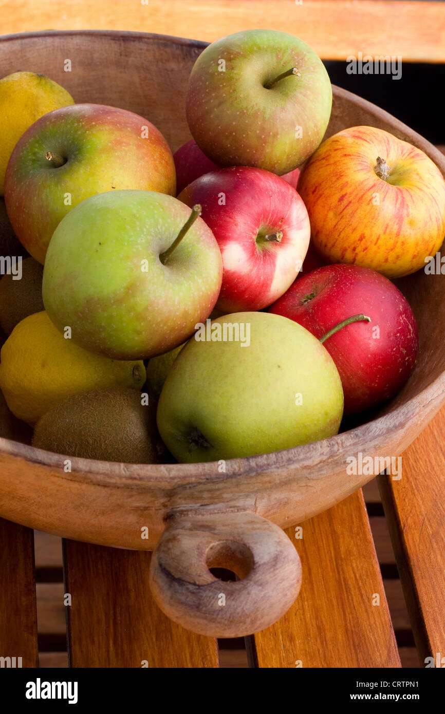 Kiwi fruit rot hi-res stock photography and images - Alamy