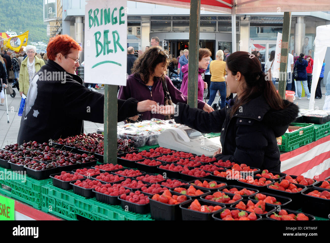 Norway market hi-res stock photography and images - Alamy