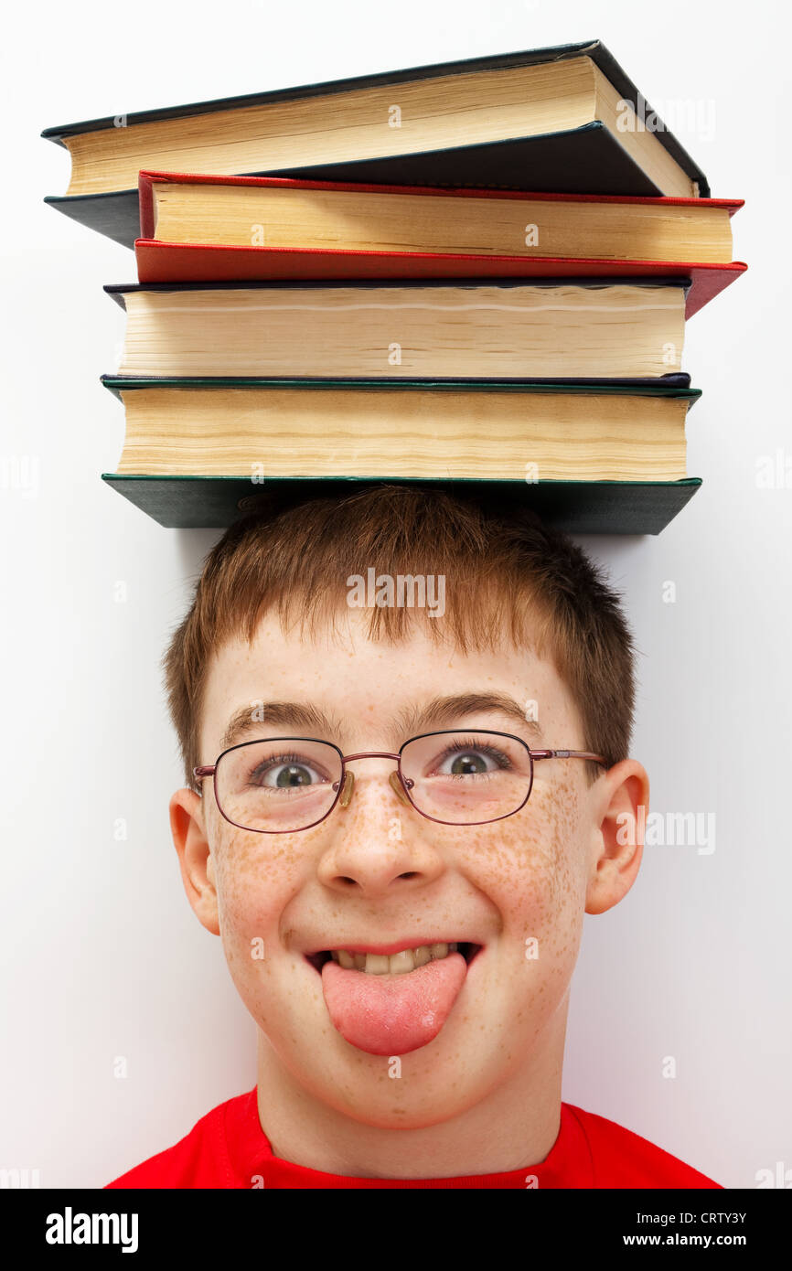 books on her head Stock Photo - Alamy