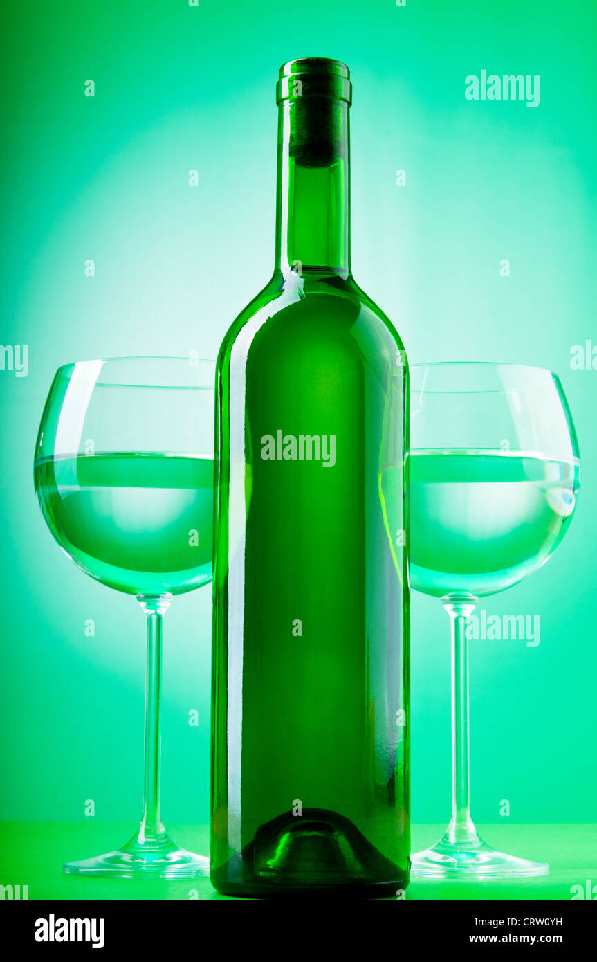 Wine concept with gradient background Stock Photo - Alamy