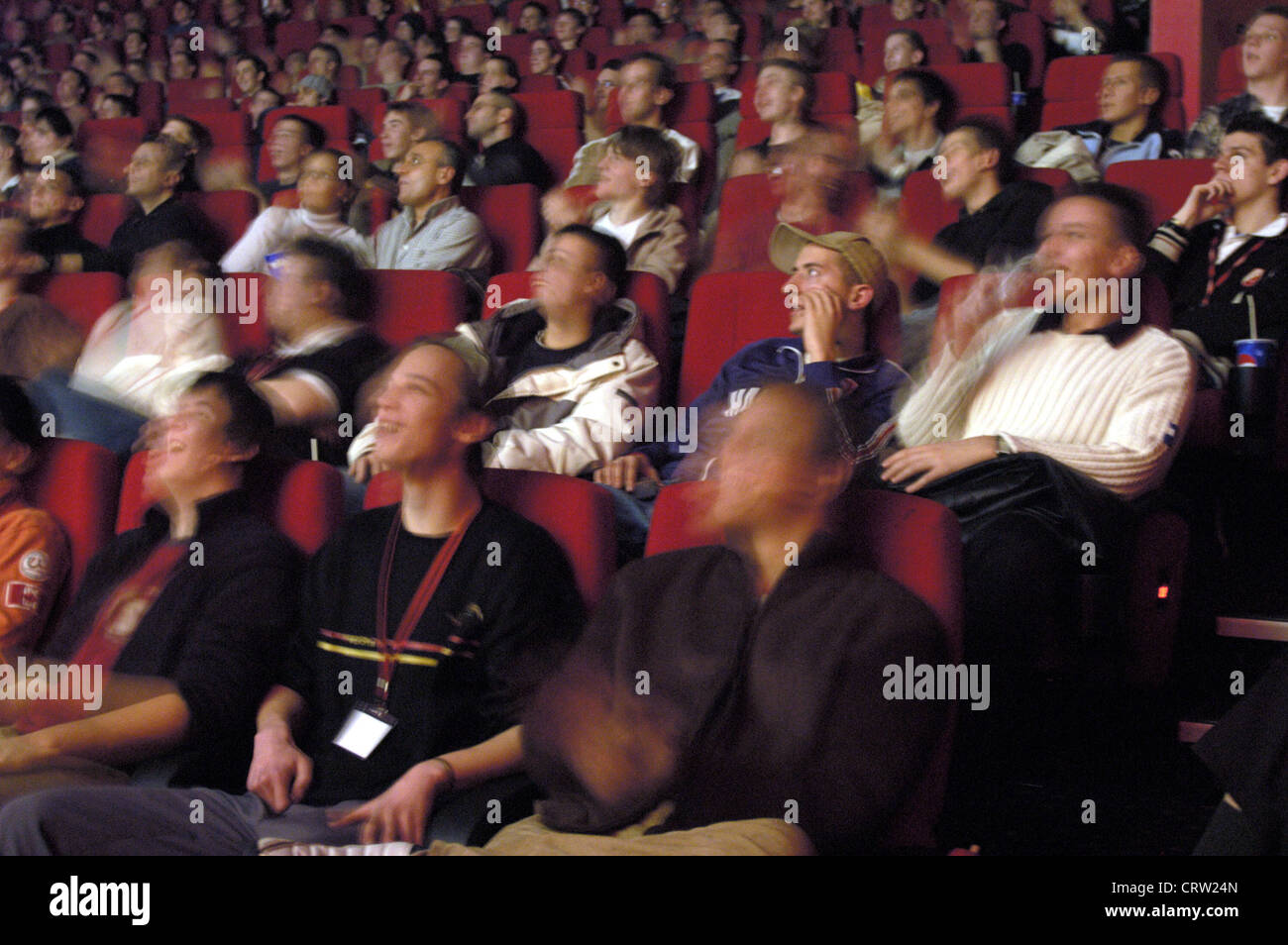 Cinema audience hi-res stock photography and images - Alamy