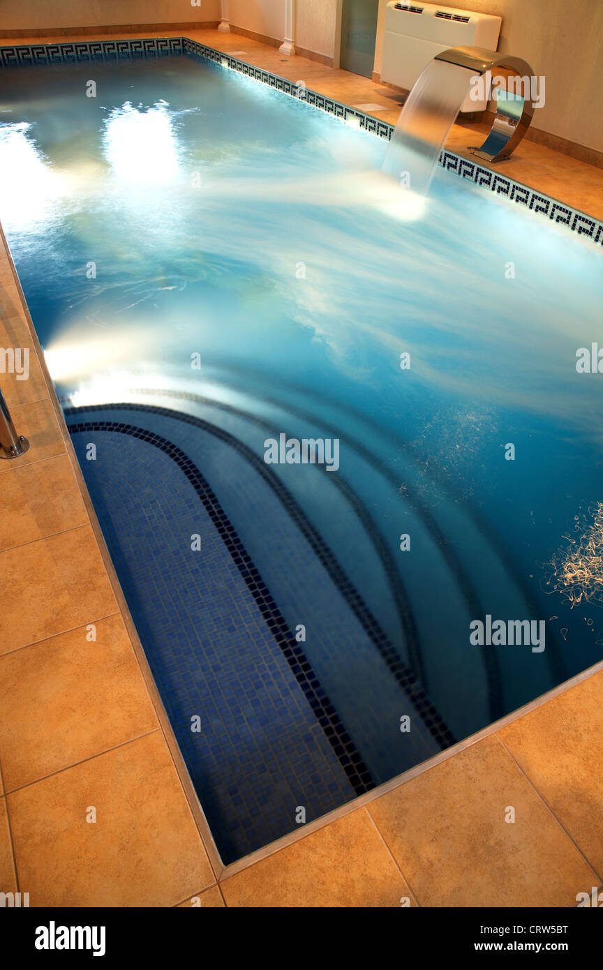 pool with current water Stock Photo - Alamy