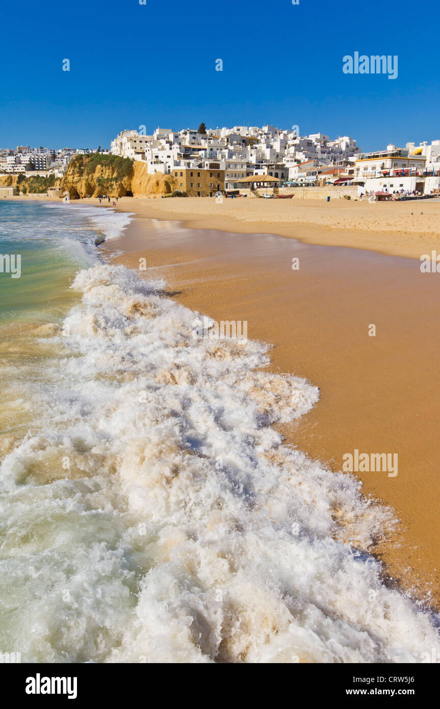 Fishermans Beach Portugal High Resolution Stock Photography and Images - Alamy