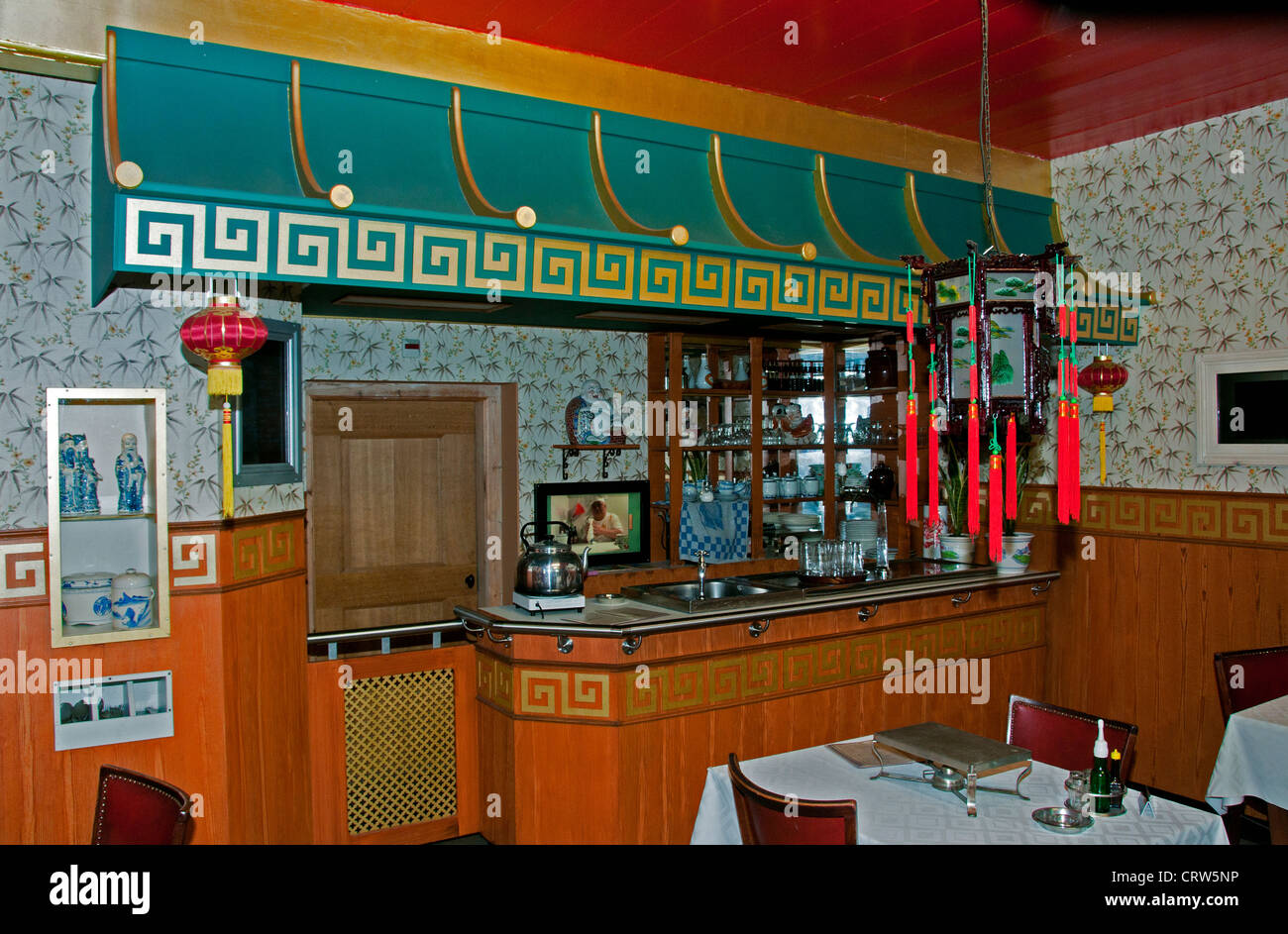 Chinese restaurant interior hi-res stock photography and images - Alamy