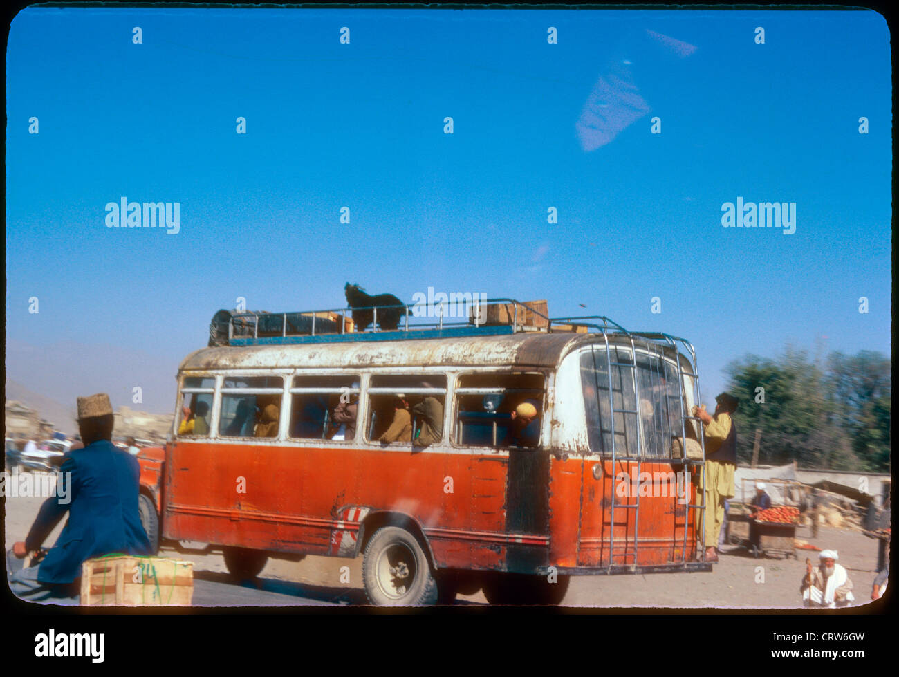 Bus passengers 1970s hi-res stock photography and images - Alamy