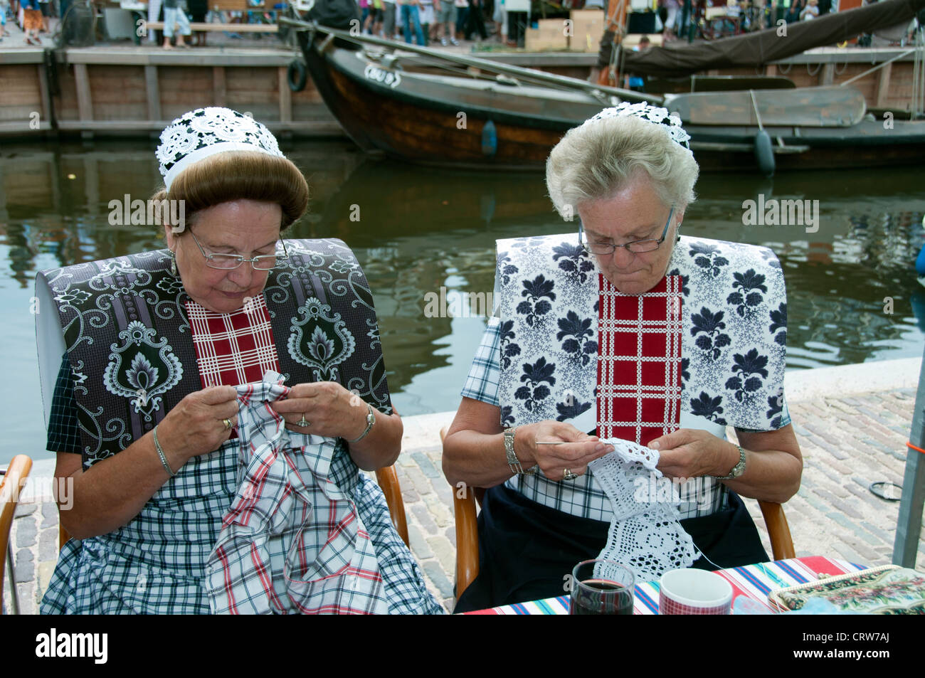 Volendam costume hi-res stock photography and images - Alamy