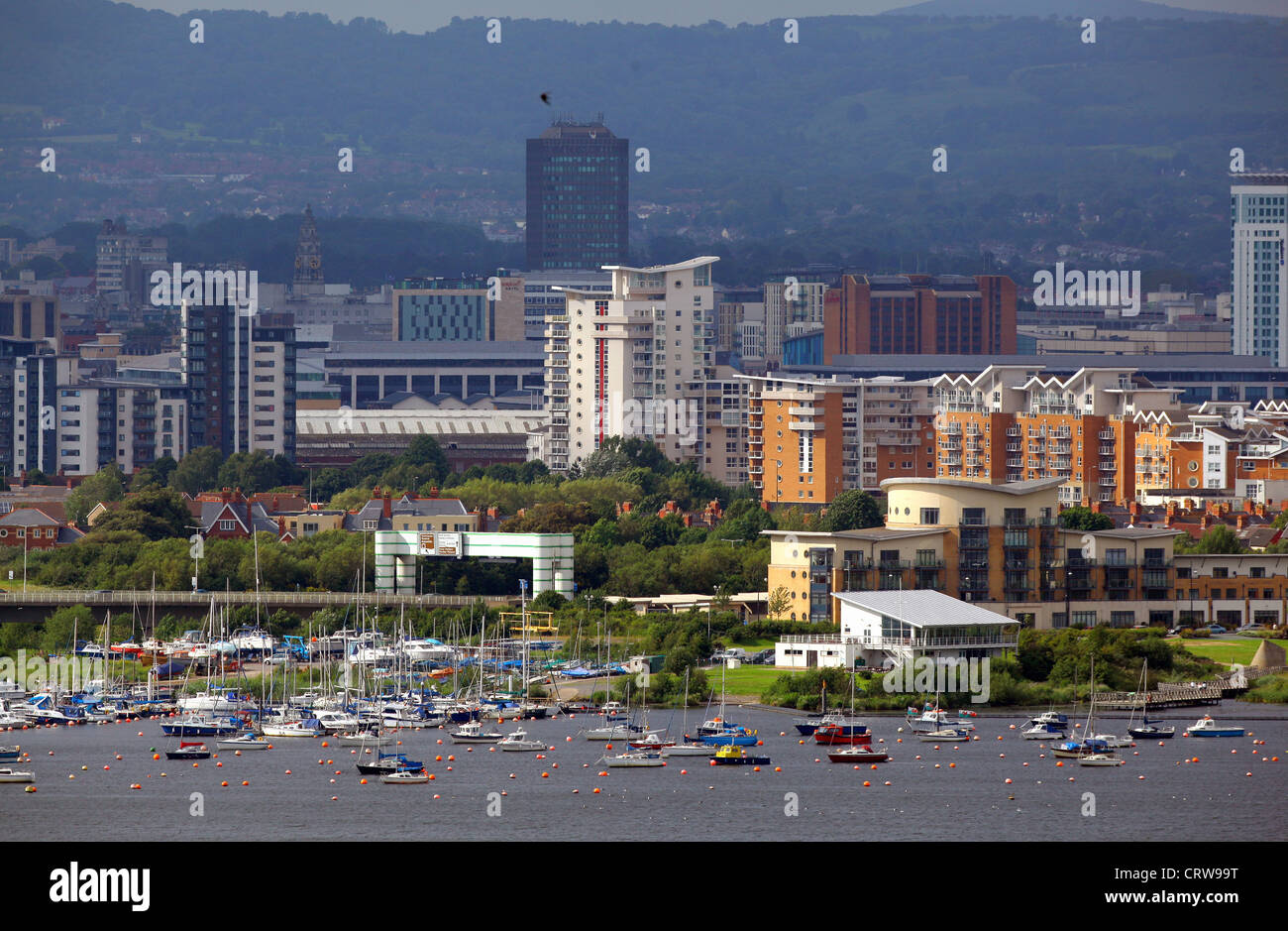Cardiff buildings hi-res stock photography and images - Alamy