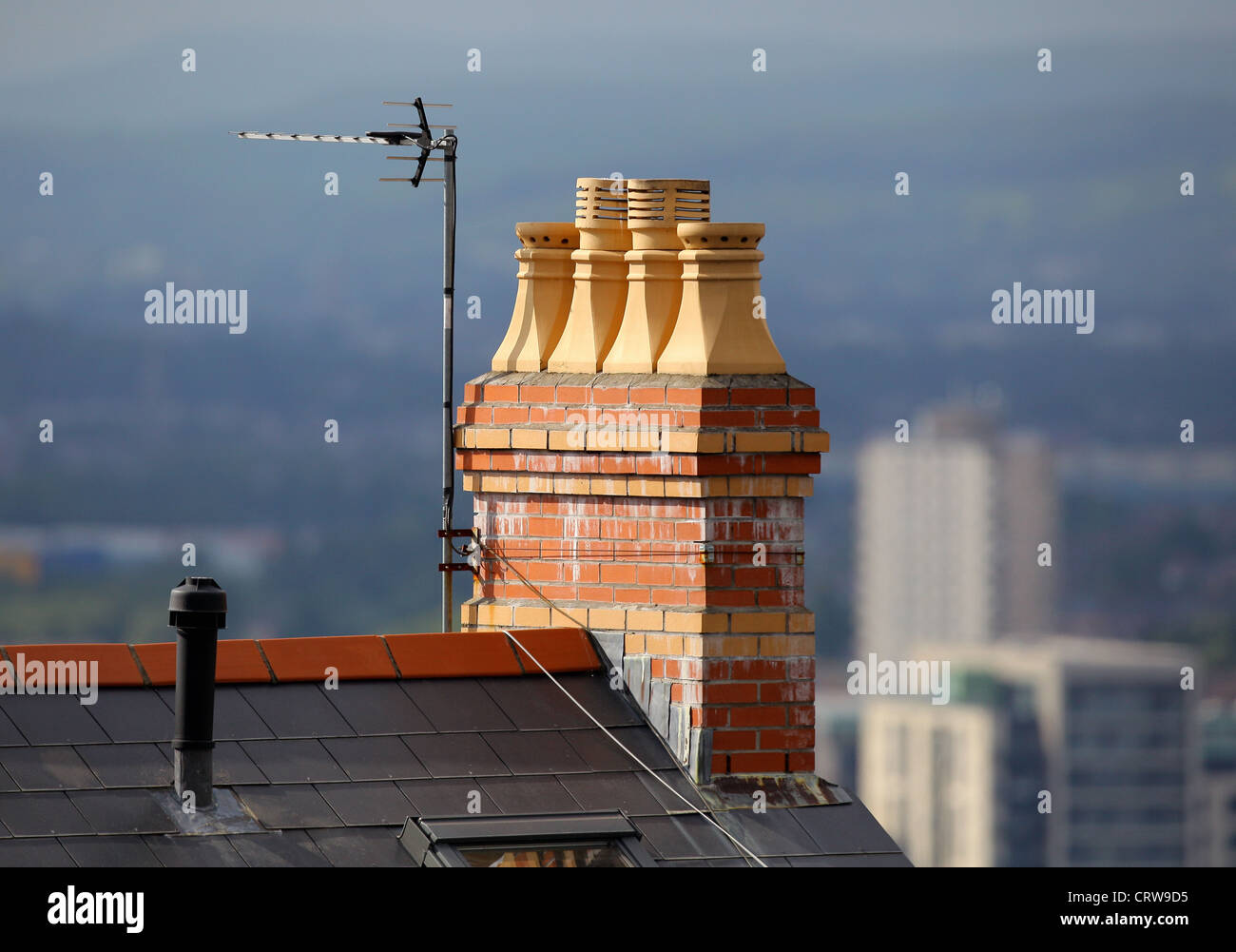 Antenna chimney hi-res stock photography and images - Alamy