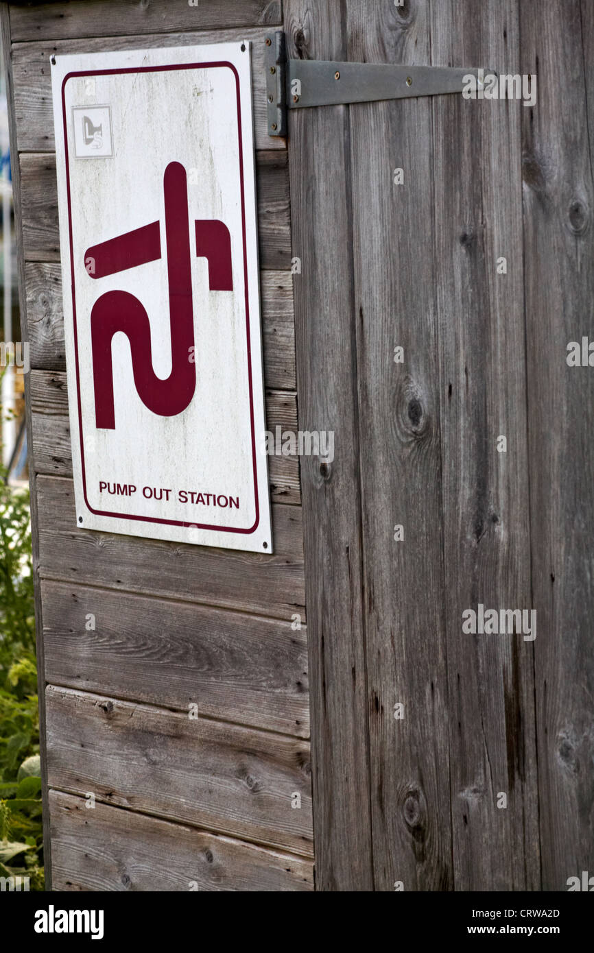 Out station hi-res stock photography and images - Alamy