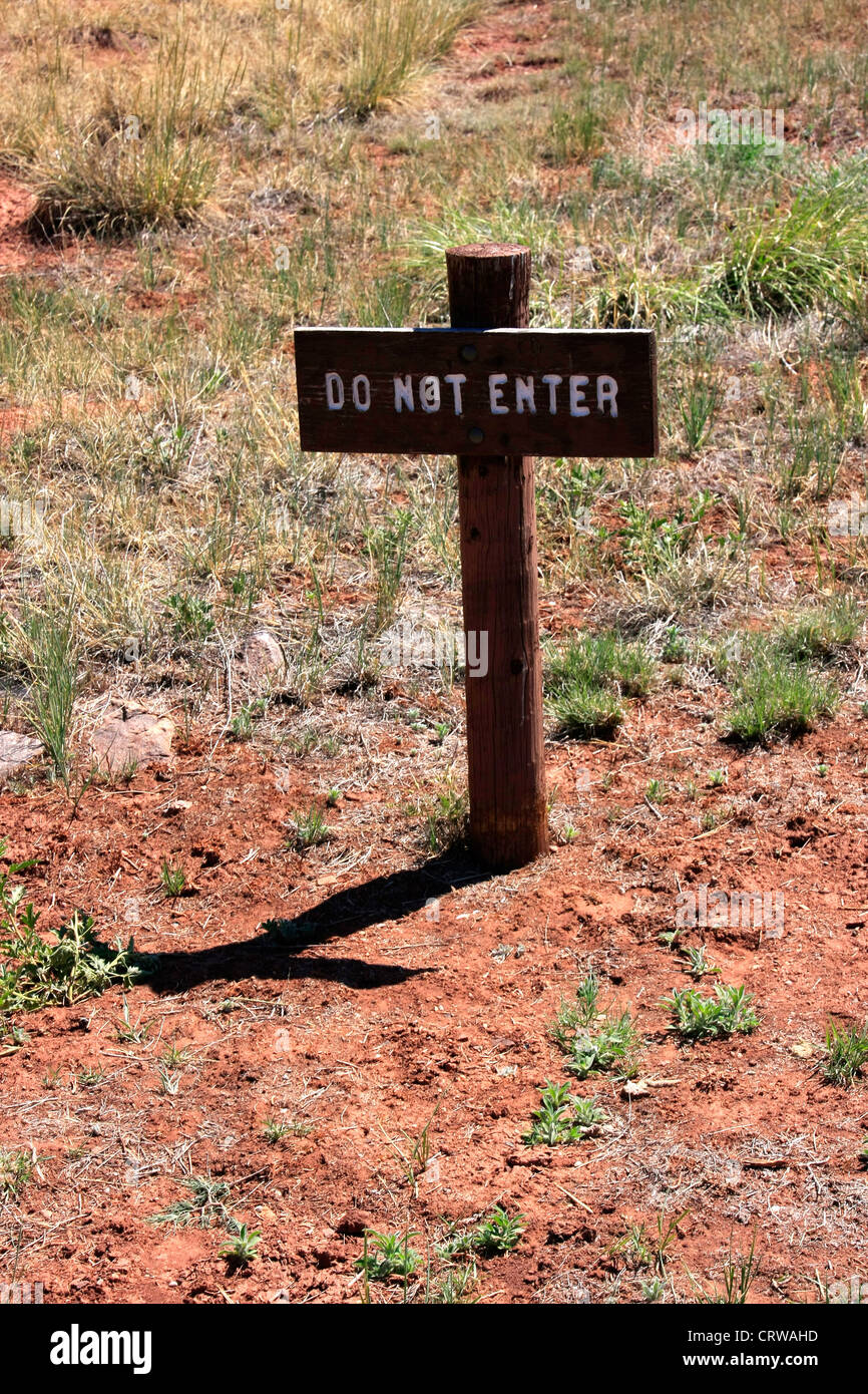 A wooden do not enter sign in the desert Stock Photo - Alamy
