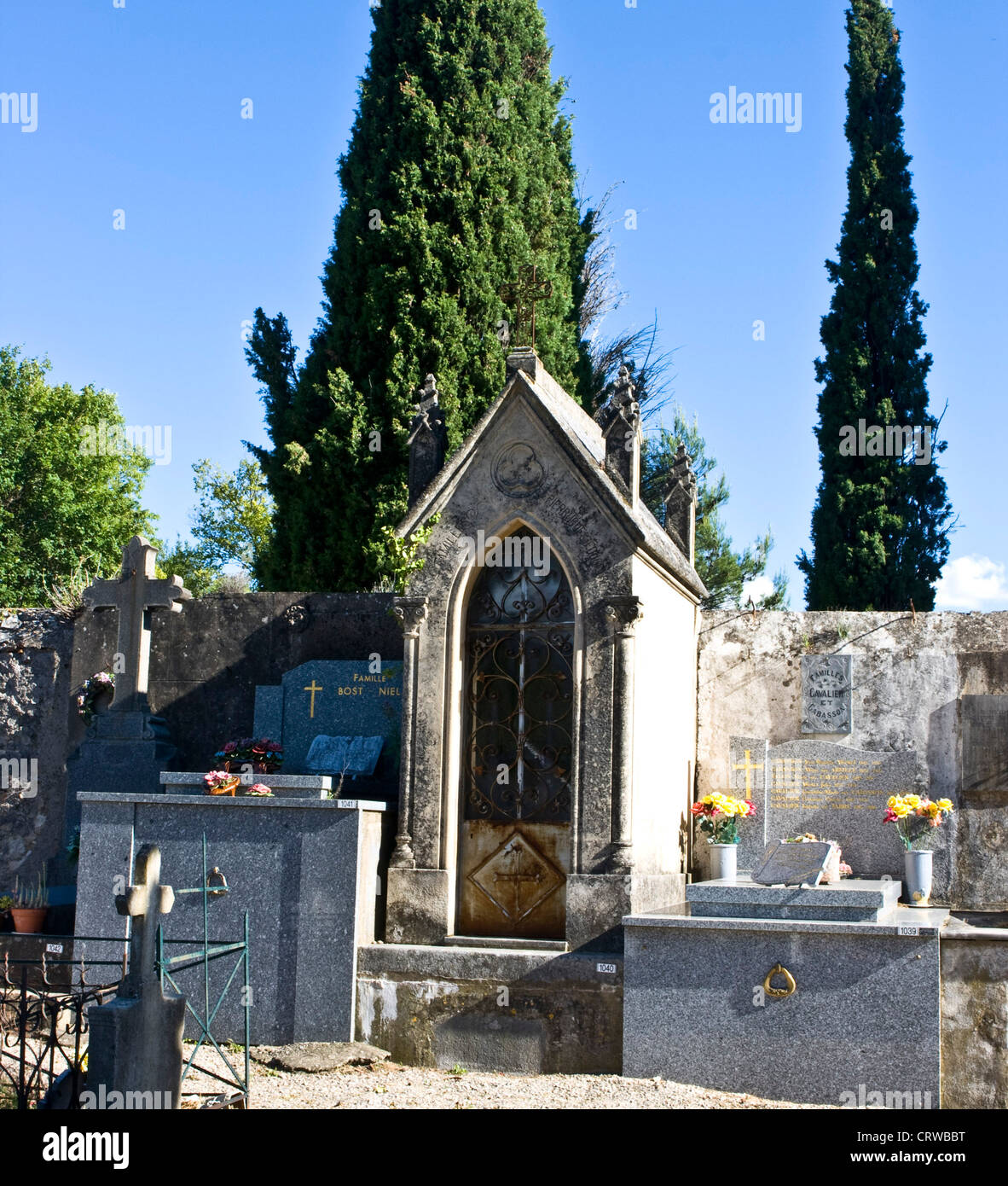 Medieval tombstones graveyards hi-res stock photography and images - Alamy