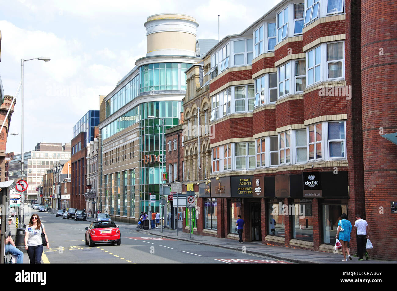 King street reading uk hi-res stock photography and images - Alamy