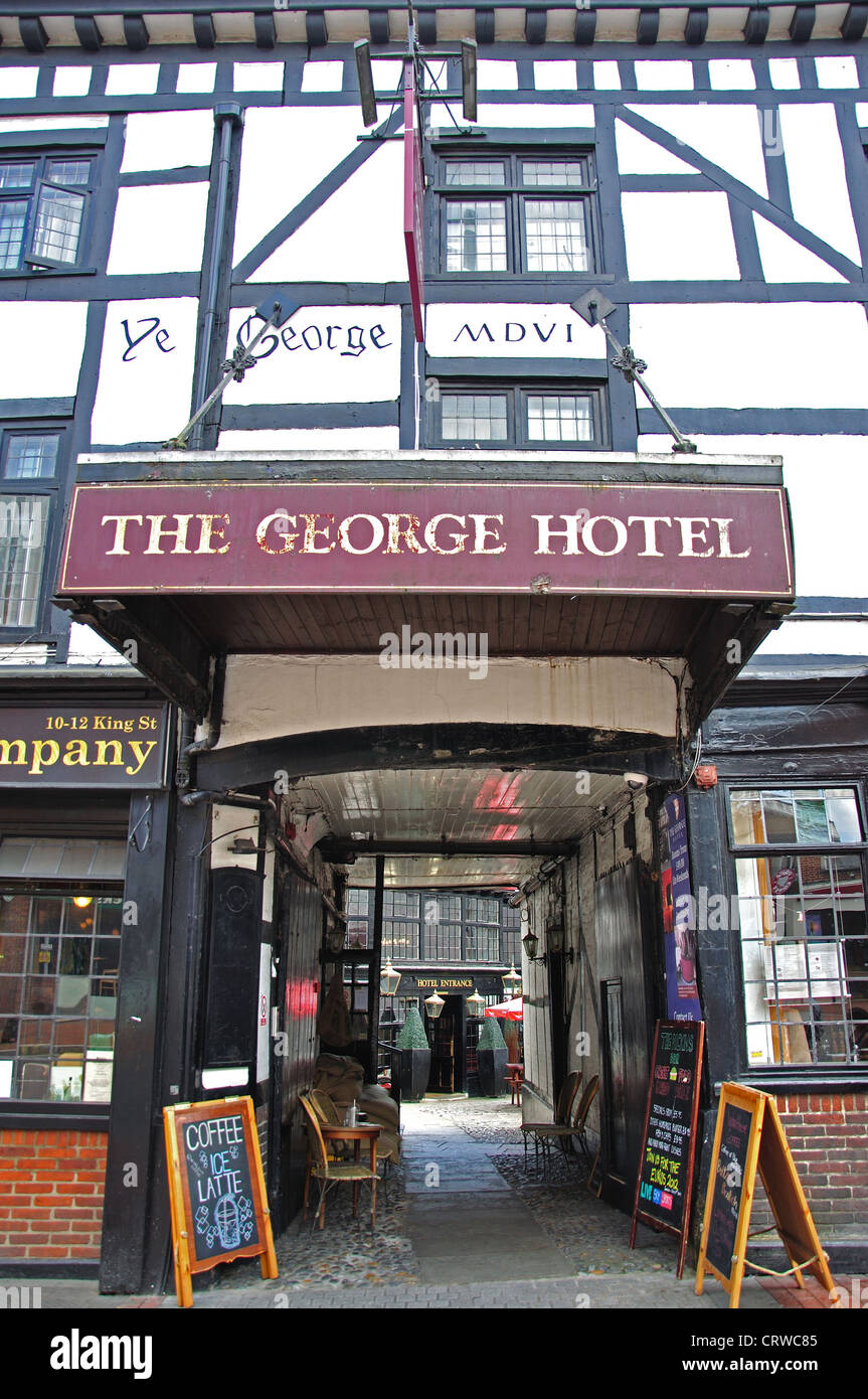 15th century The George Hotel, King Street, Reading, Berkshire, England ...