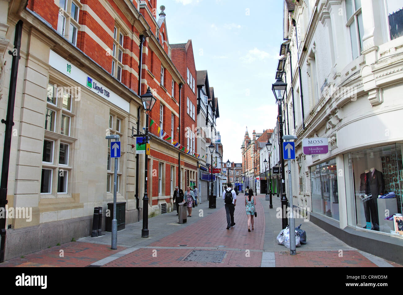 Cross Street, Reading, Berkshire, England, United Kingdom Stock Photo ...