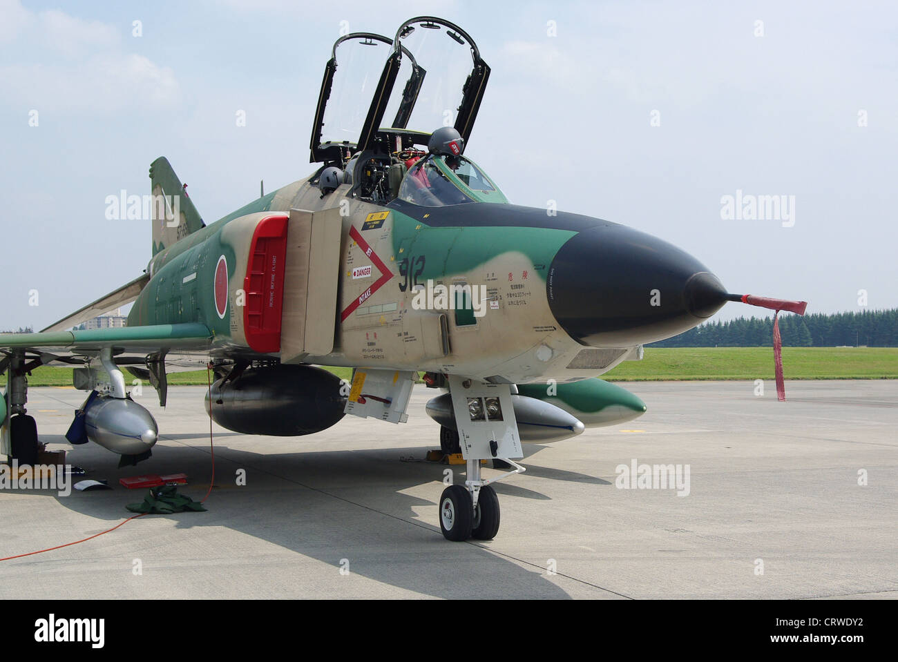 JASDF RF-4E Recon,501SQ.At USAF Yokota AFB Stock Photo - Alamy