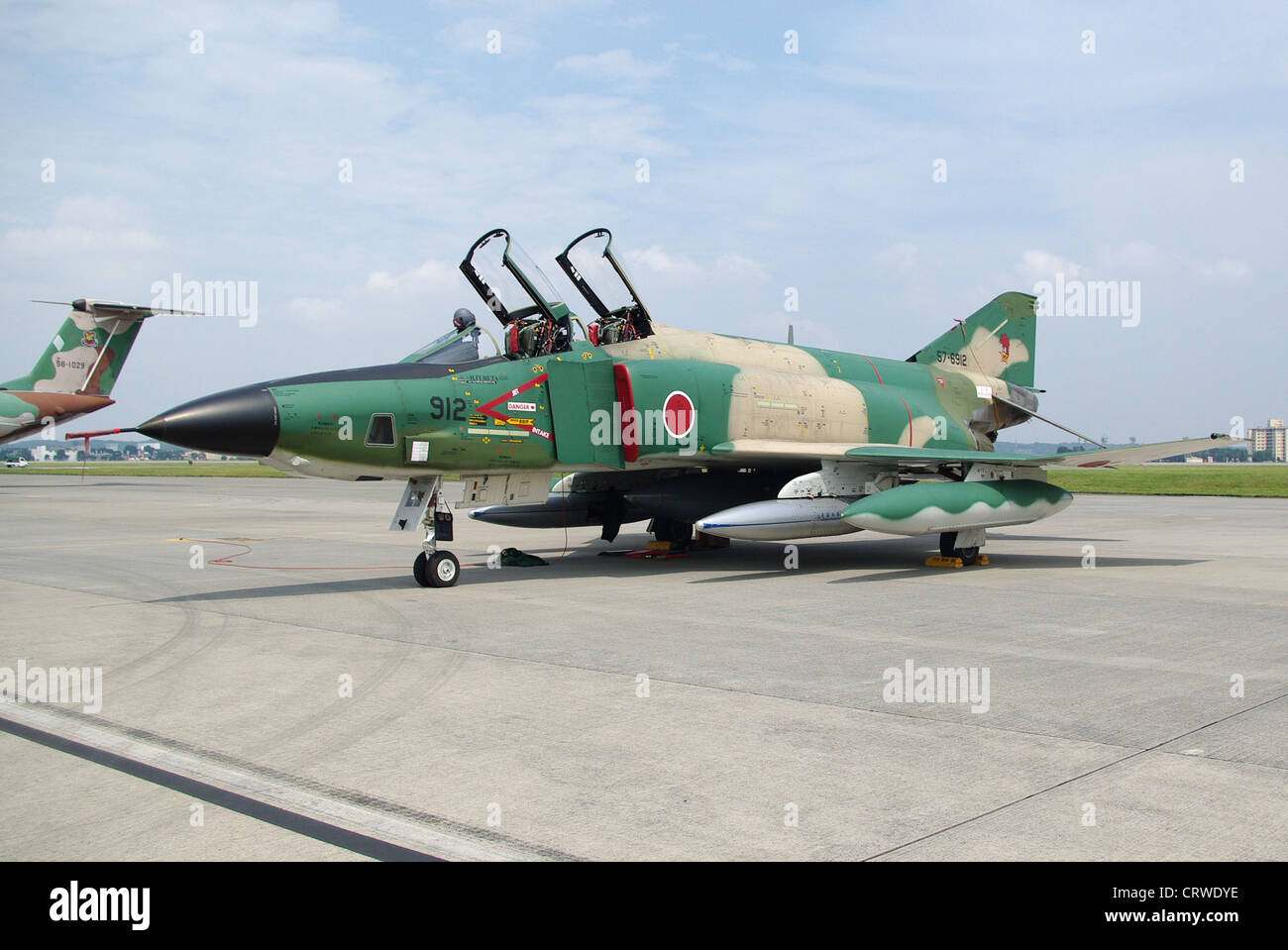 Jasdf rf 4e recon hi-res stock photography and images - Alamy