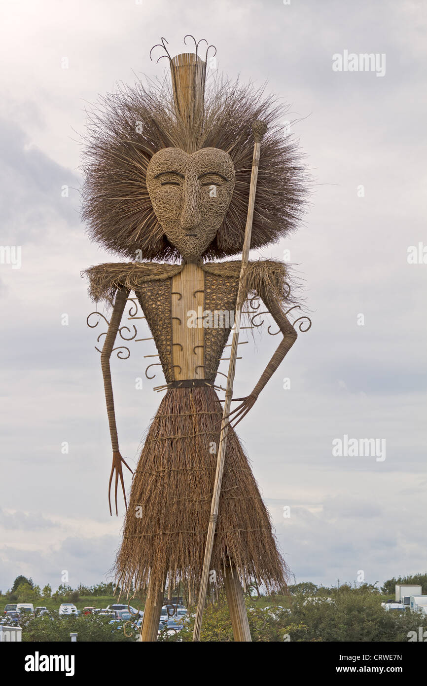 Lady wicker statue hi-res stock photography and images - Alamy