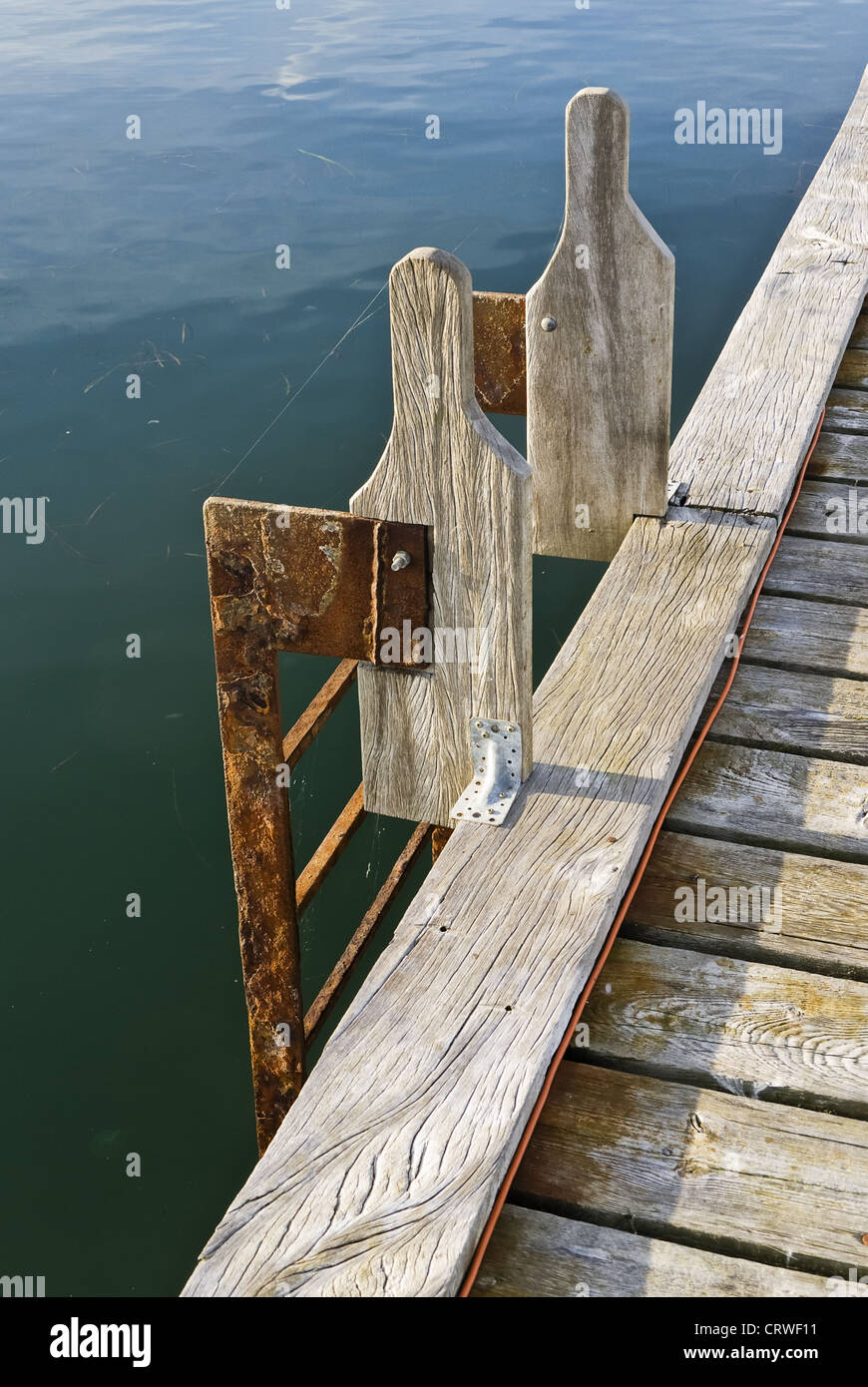 External stairs with landing hi-res stock photography and images - Alamy