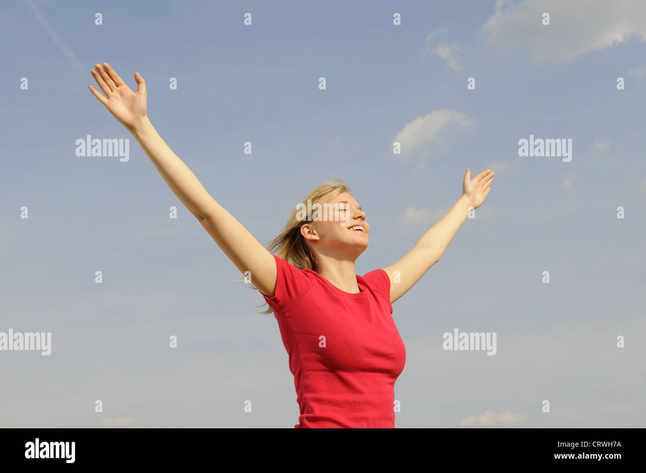 Spreads arms hi-res stock photography and images - Alamy