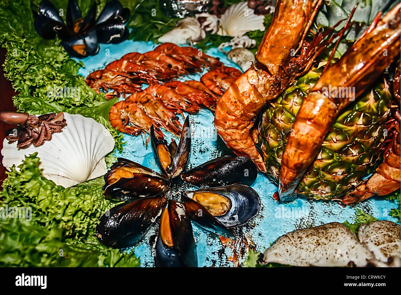 Arrangement cooking different varieties fish hi-res stock photography and images - Alamy