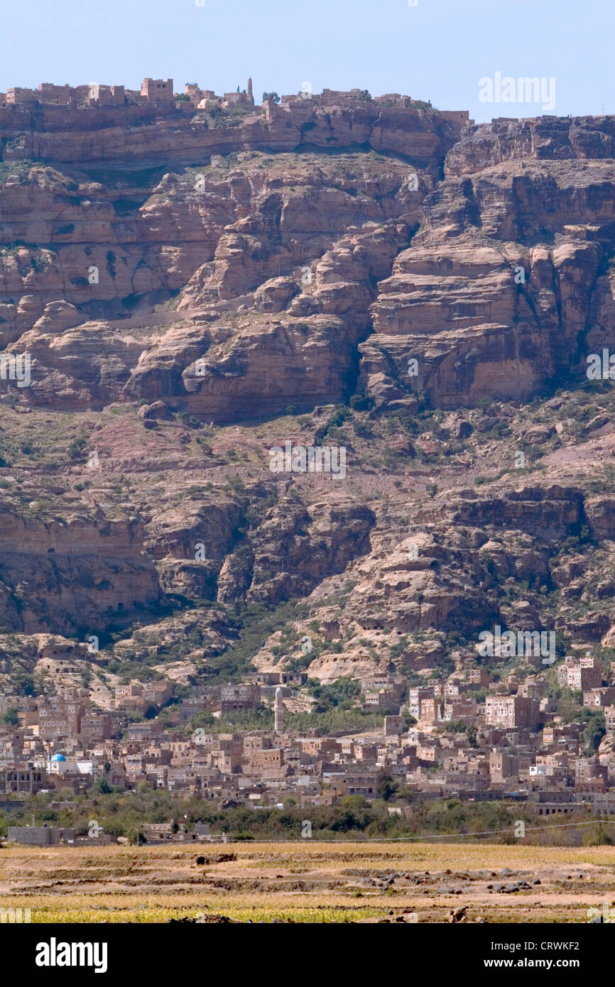 The fortified citadel of Kawkaban, perched on the escarpment of Jebel ...