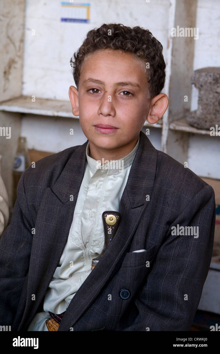 Sanaa yemen boy hi-res stock photography and images - Alamy
