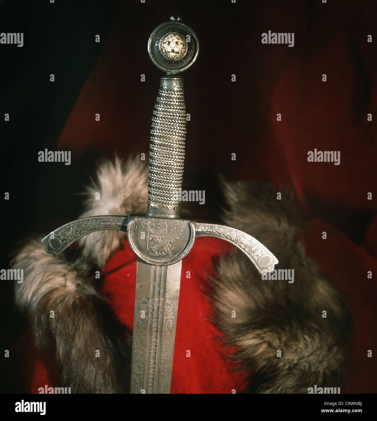 Ring pommel sword hi-res stock photography and images - Alamy