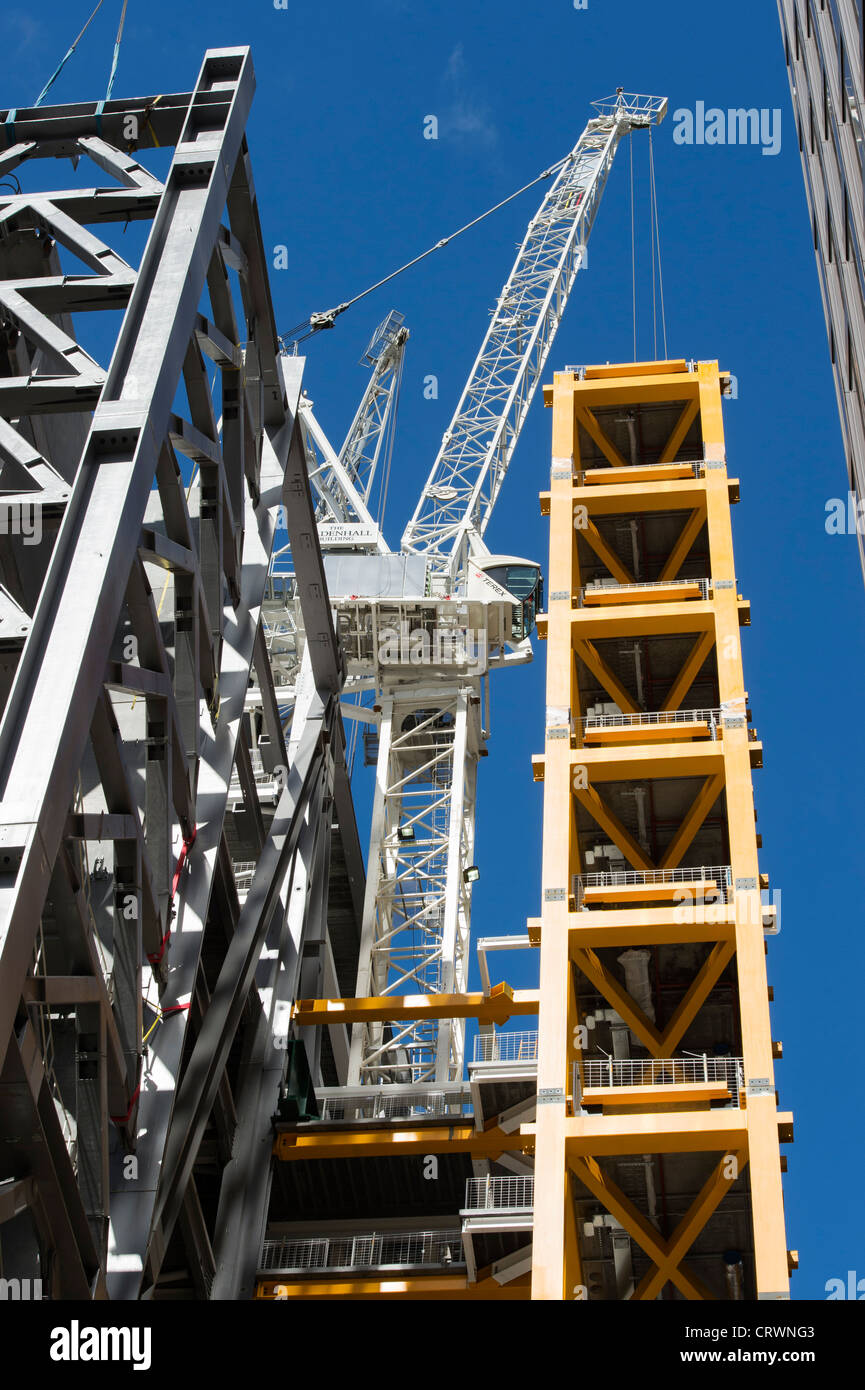 Abstract tower crane hi-res stock photography and images - Alamy