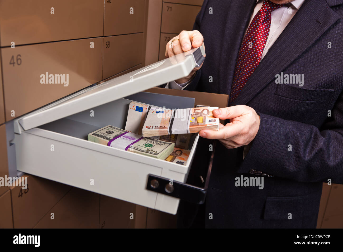 Currency locker hi-res stock photography and images - Alamy