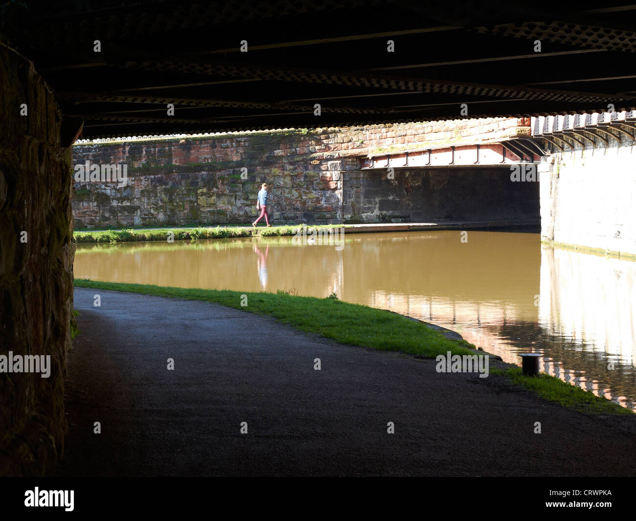Chester canal basin hi-res stock photography and images - Alamy