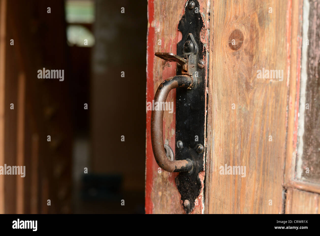 Door ajar hi-res stock photography and images - Alamy