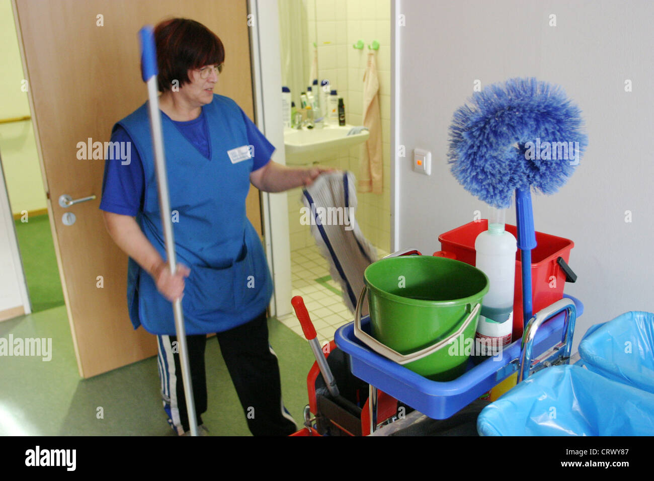 Cleaner in the retirement home Priessnitzhaus Stock Photo - Alamy