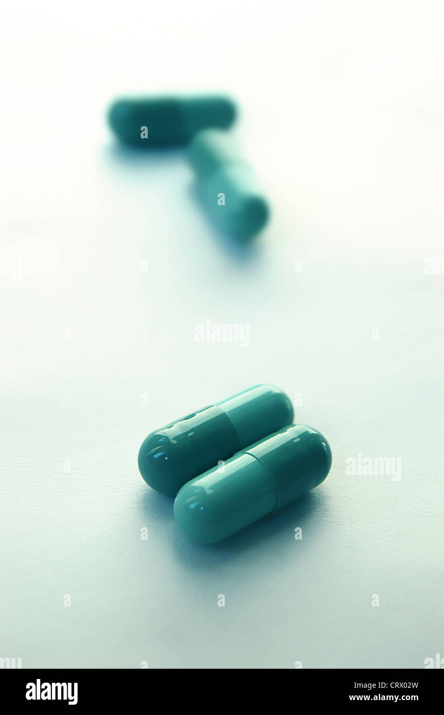 Grow capsules hi-res stock photography and images - Alamy