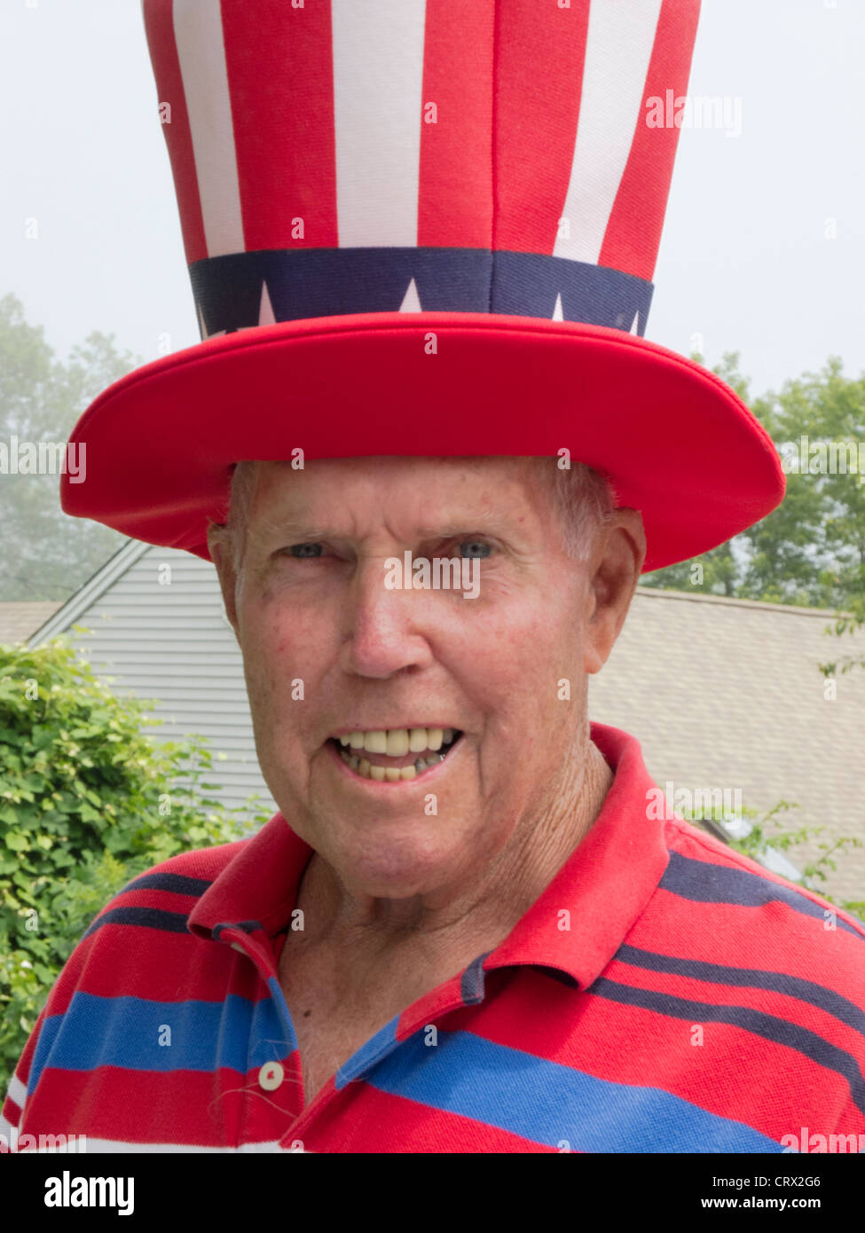 Dressed as uncle sam hi-res stock photography and images - Alamy