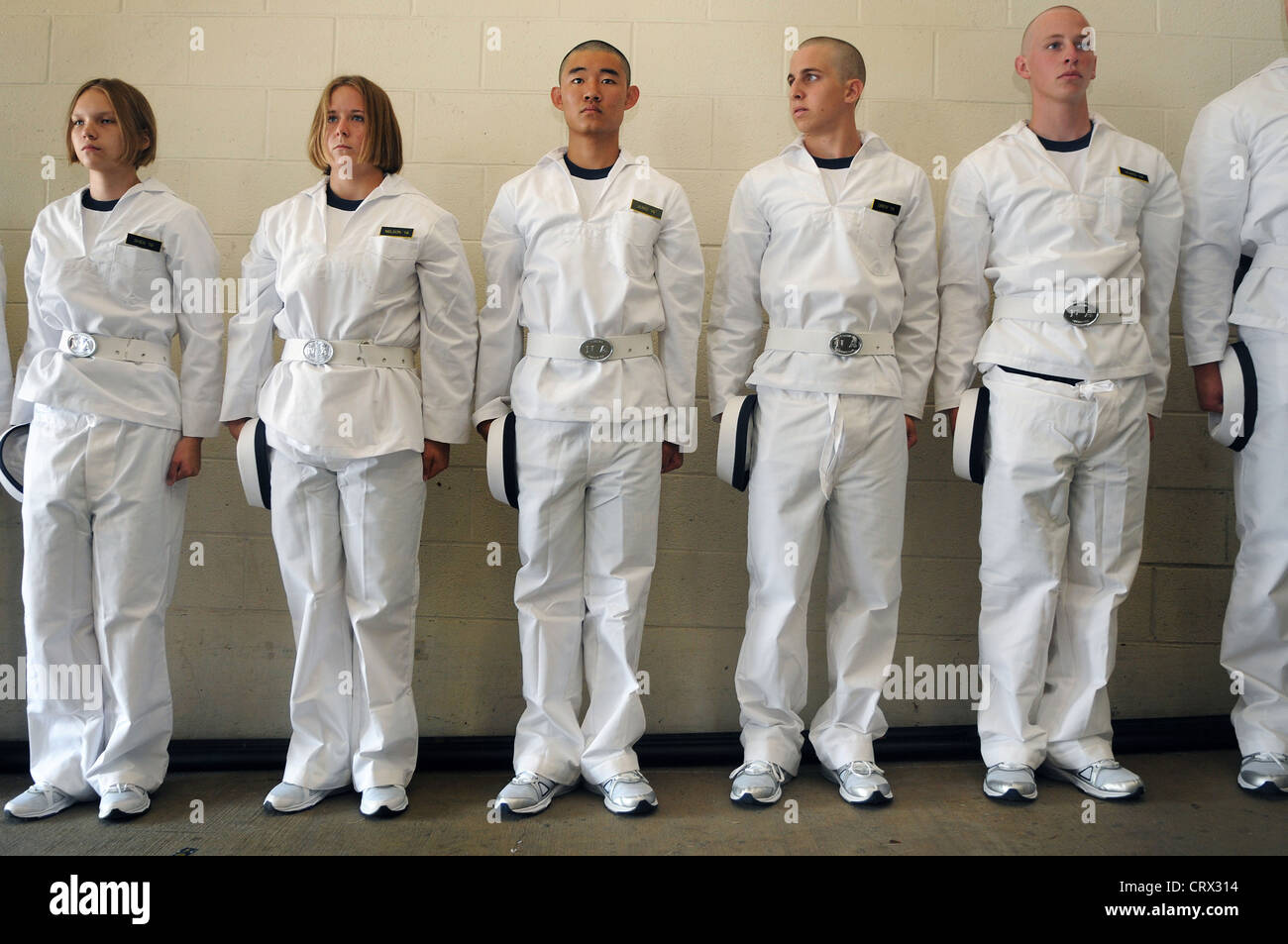 Incoming freshman at the US Naval Academy Class of 2016 stand as they ...