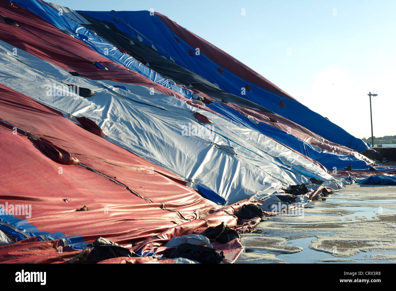 Rock sodium chloride hi-res stock photography and images - Alamy