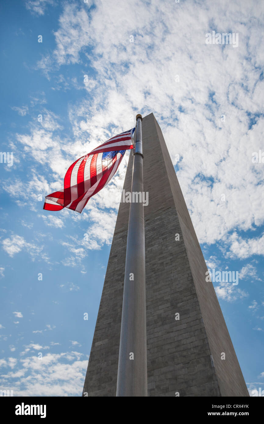 obelisk and usa flag against the light Stock Photo - Alamy