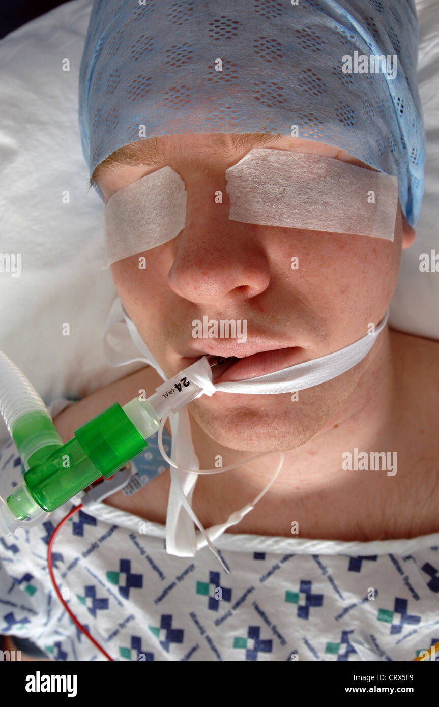 Anesthetized Patient Stock Photos & Anesthetized Patient Stock Images ...