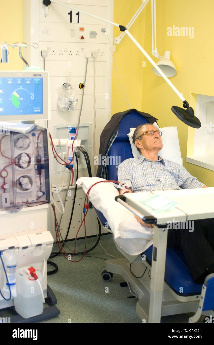 A patient on kidney dialysis Stock Photo - Alamy