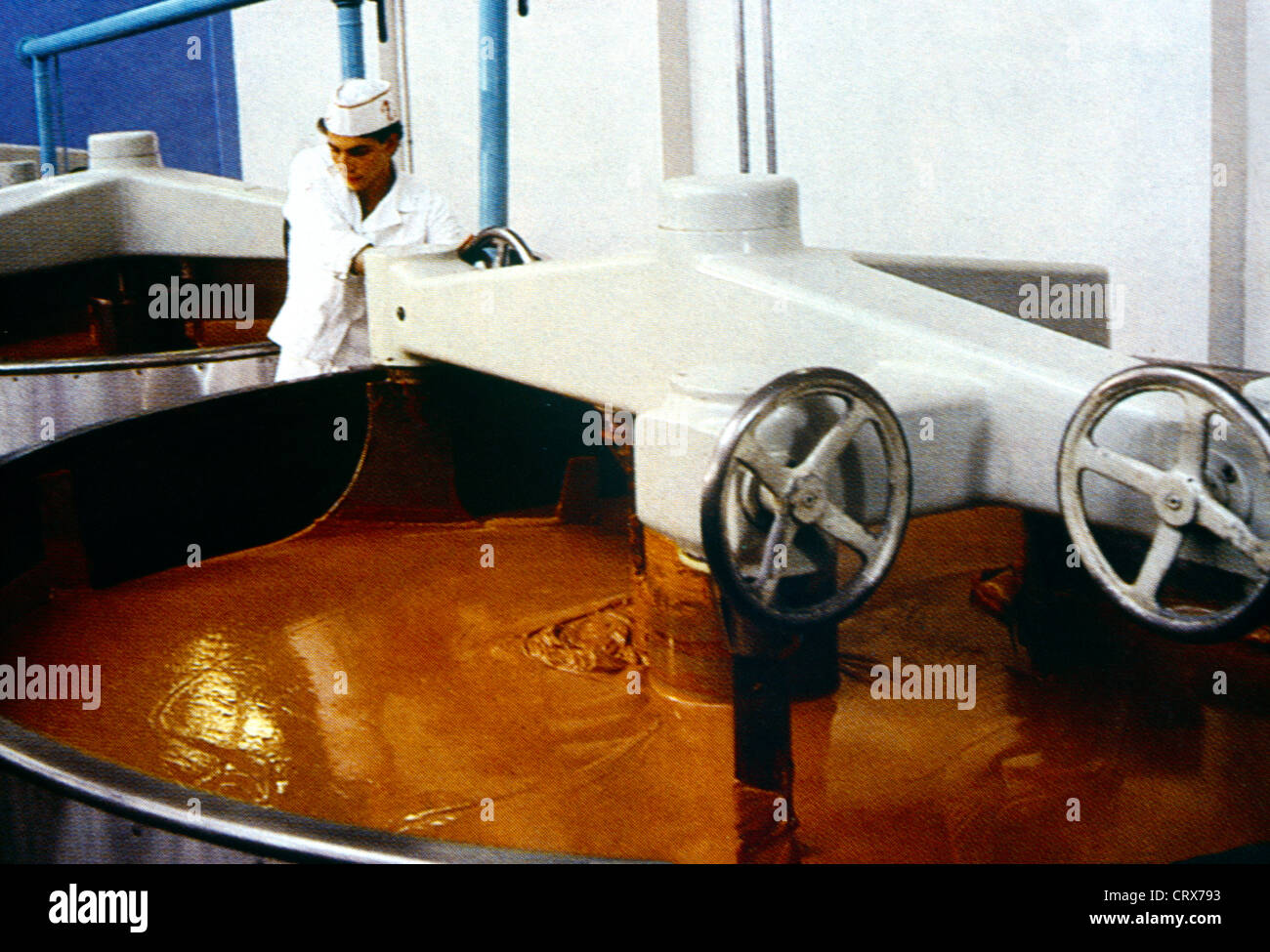 Making Chocolate Liquid Chocolate In Vat Stock Photo - Alamy