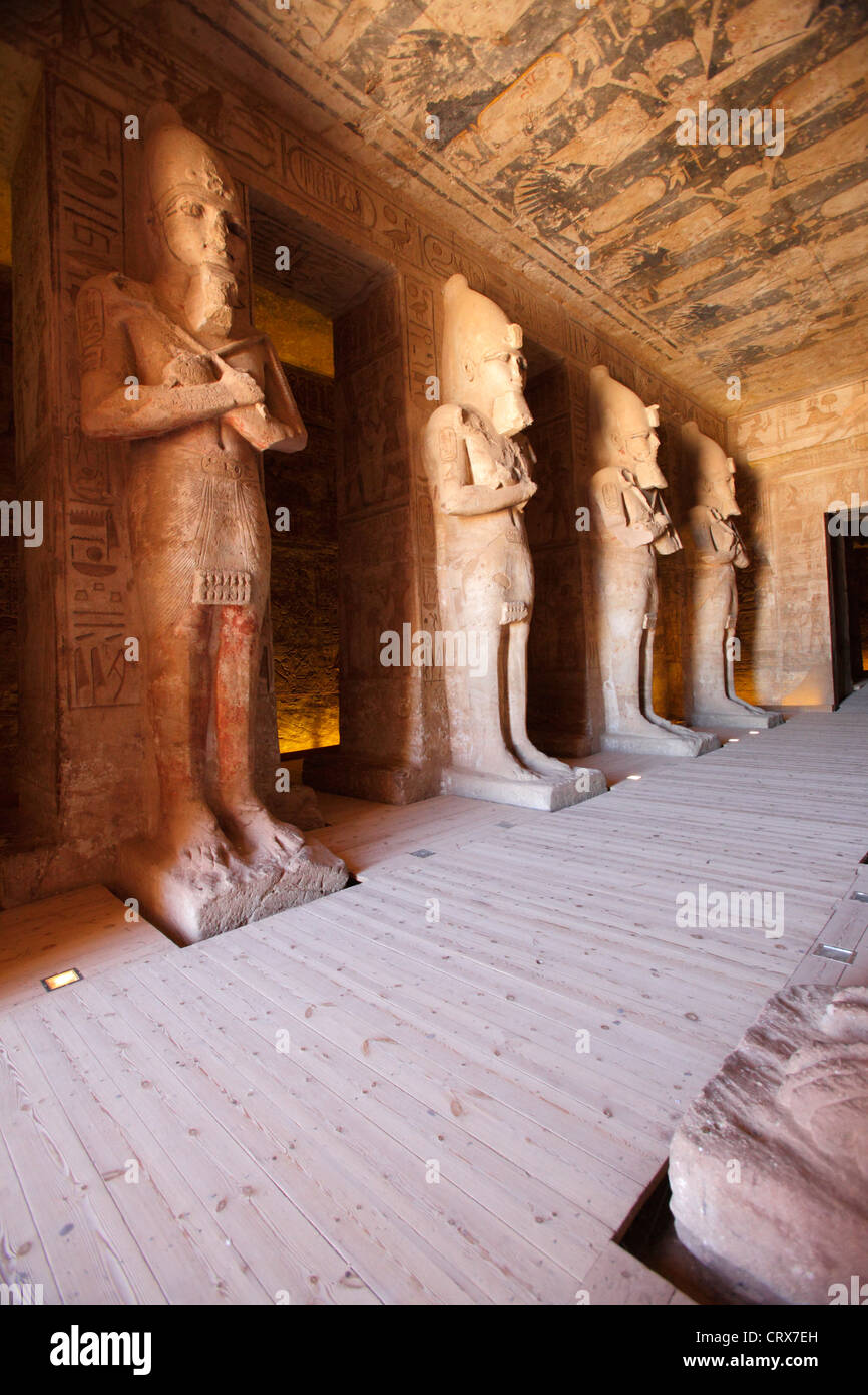 The hypostyle hall of the Great Temple, with Osiris pillars, Abu Simbel ...