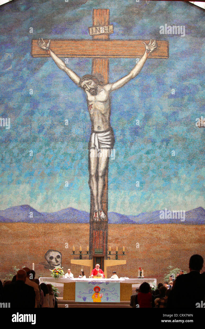 Catholic mass painting hi-res stock photography and images - Alamy