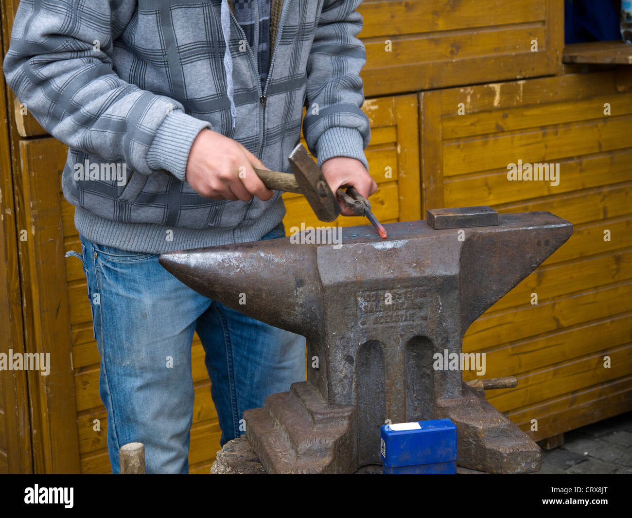 Europe synagogue soldier hi-res stock photography and images - Alamy