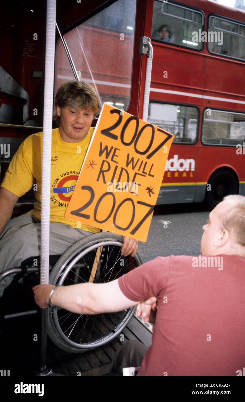 Disabled wheelchair bus england hi-res stock photography and images - Alamy