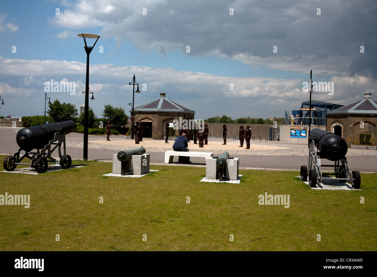 Royal arsenal woolwich cannon hi-res stock photography and images - Alamy