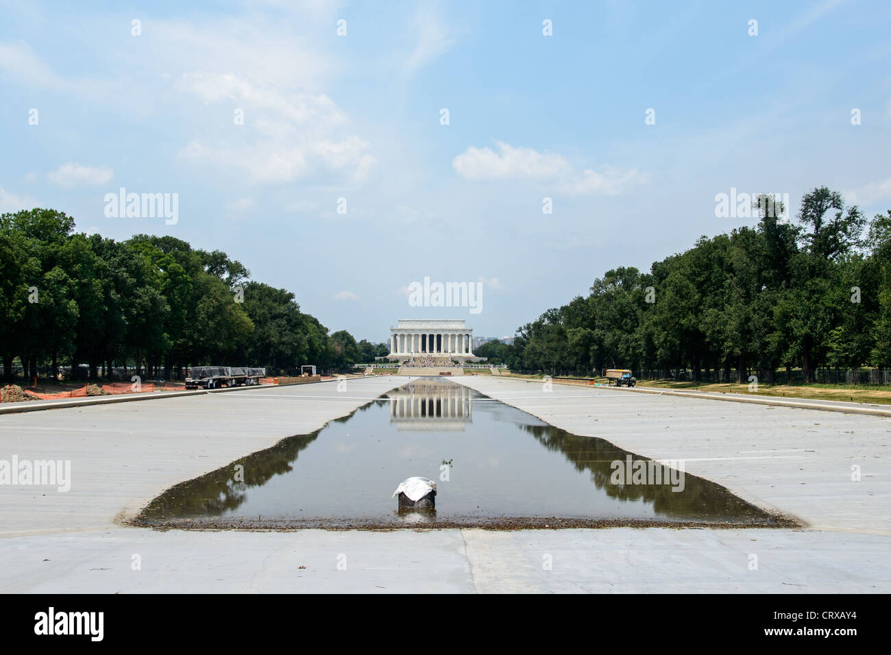 Washington dc and its reflecting pool hi-res stock photography and ...