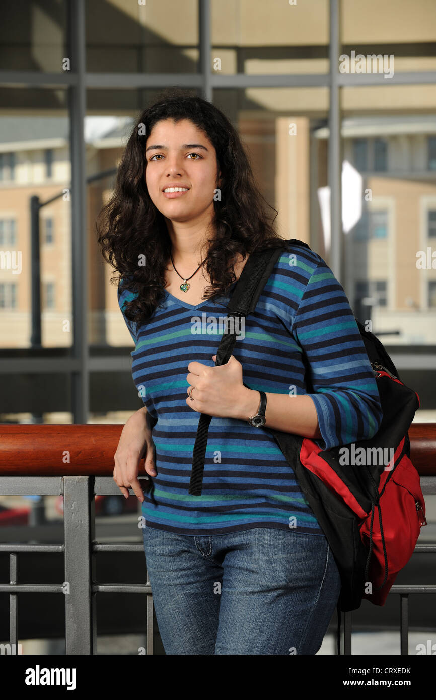 Indian university student hi-res stock photography and images - Alamy