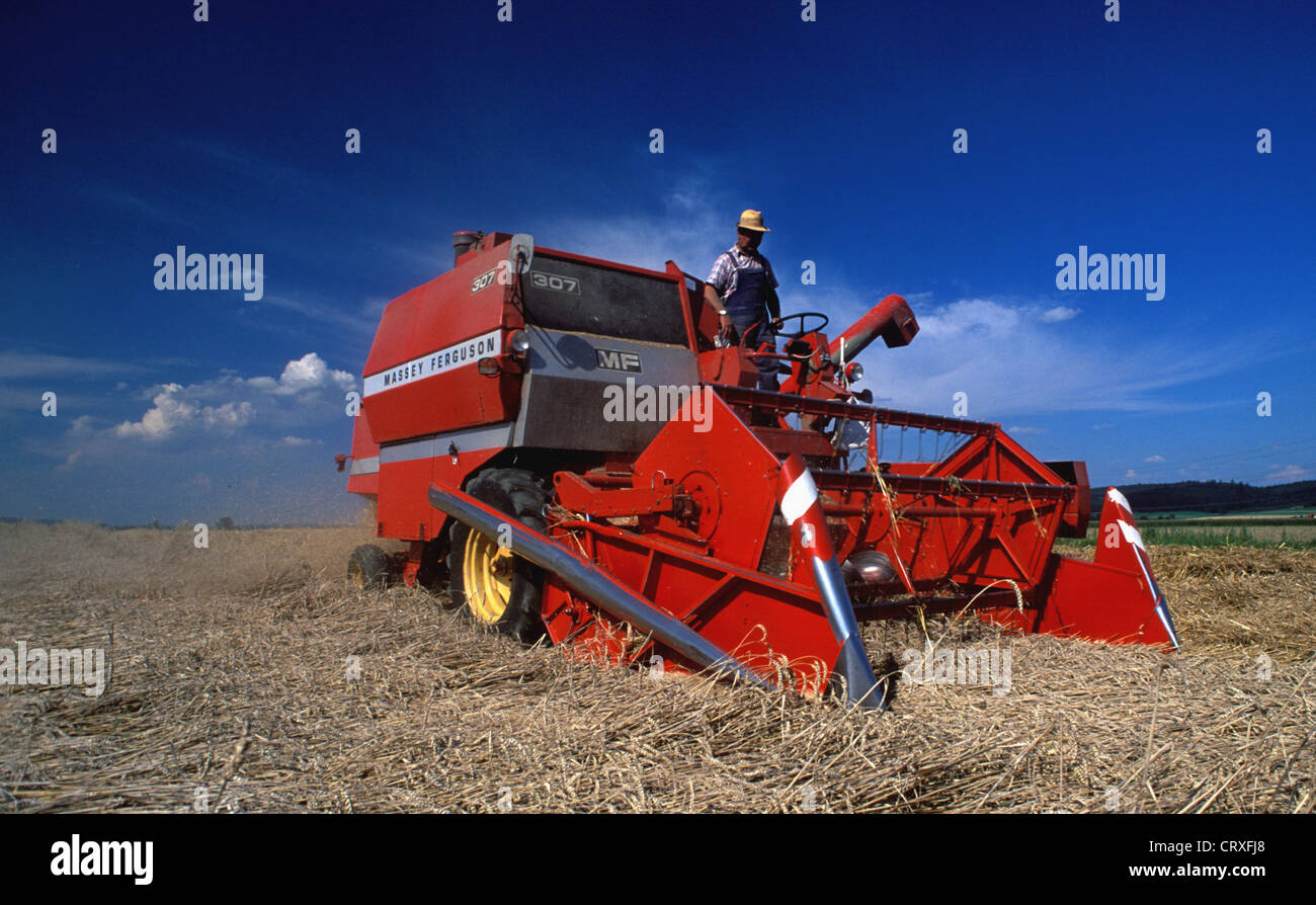 Red Combine Harvester High Resolution Stock Photography and Images - Alamy