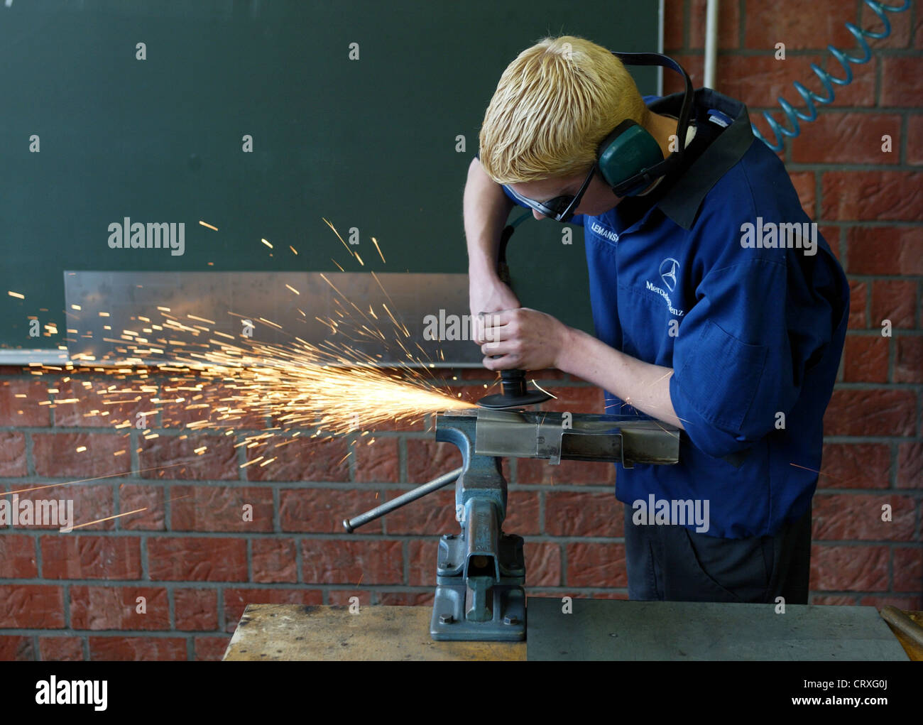 Mechanics vice hi-res stock photography and images - Alamy