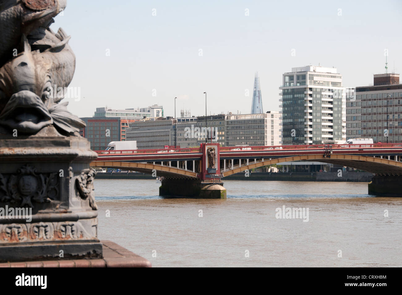 Vauxhall Bridge,Newly painted for Queen's Jubilee Celebration,River ...